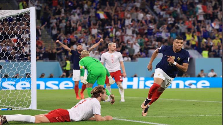 حامل اللقب لا يتوقف مبابي يُسقط الدنمارك ويقود فرنسا إلى مصراوى