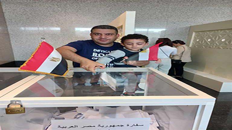 حملة عبدالسند يمامة بالإمارات تشيد بنزاهة العملية الانتخابية مصراوى