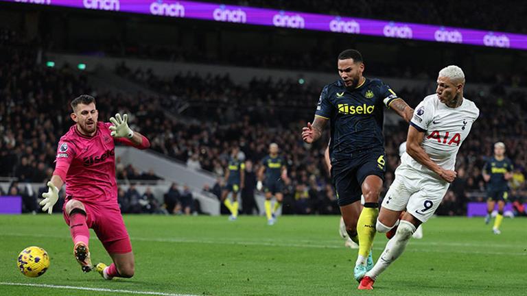 توتنهام يفوز على نيوكاسل يونايتد برباعية في الدوري الإنجليزي مصراوى