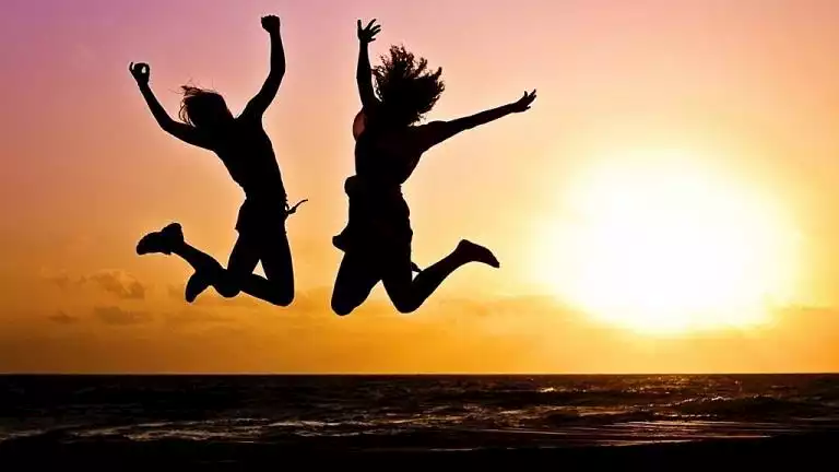 5 عادات صحية تحسن المزاج وتجلب السعادة | مصراوى