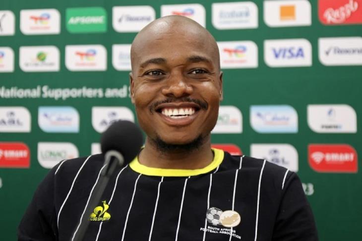 بيرسي تاو أفضل لاعب من اتحاد جنوب قارة أفريقيا | يلاكورة
